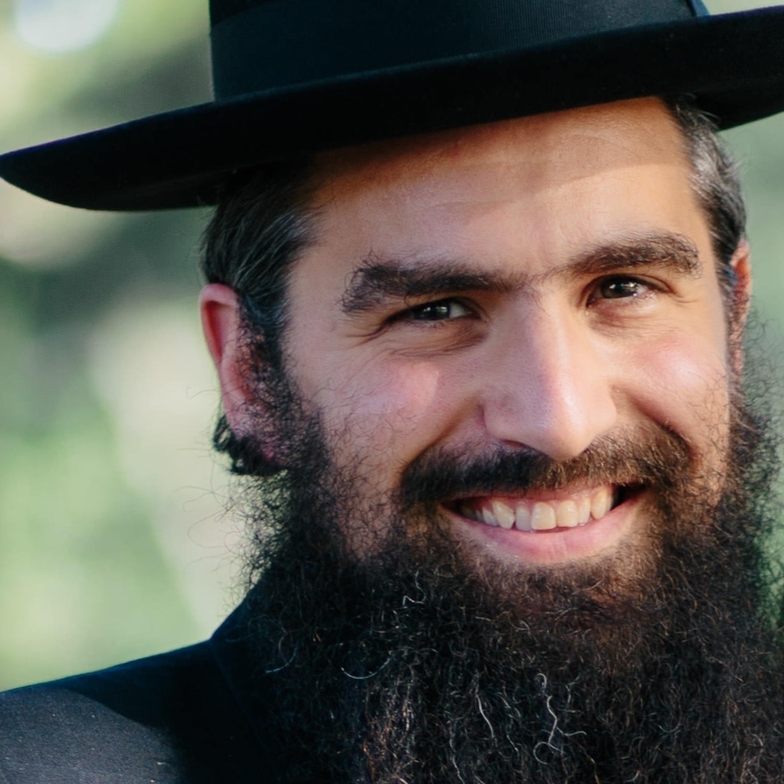 Shas Illuminated